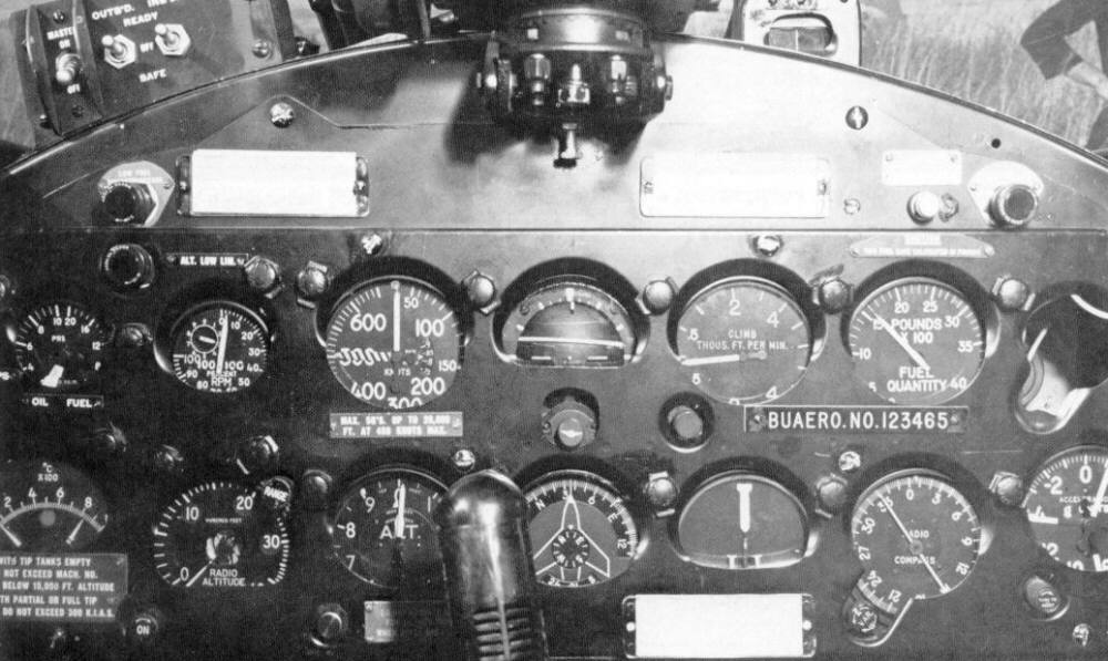 F9f Cockpit